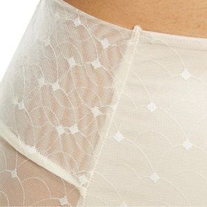 Omnia | Intimates & Sleepwear | Nwt Pearl Deco Knickers Underwear Size ...